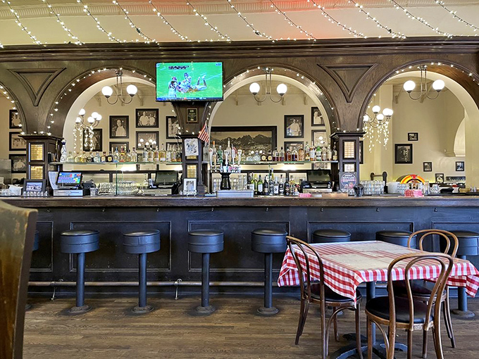 The bar at Joe's isn't trying to reinvent mixology&mdash;it's perfecting the classics under arches that have witnessed decades of celebrations and consolations.