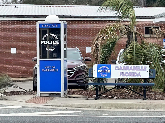 This converted phone booth turned police station shows that sometimes the simplest solutions are the most brilliant.