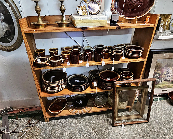 Yellow walls create the perfect backdrop for this eclectic collection&mdash;from fine china to woven baskets that once held Florida oranges.