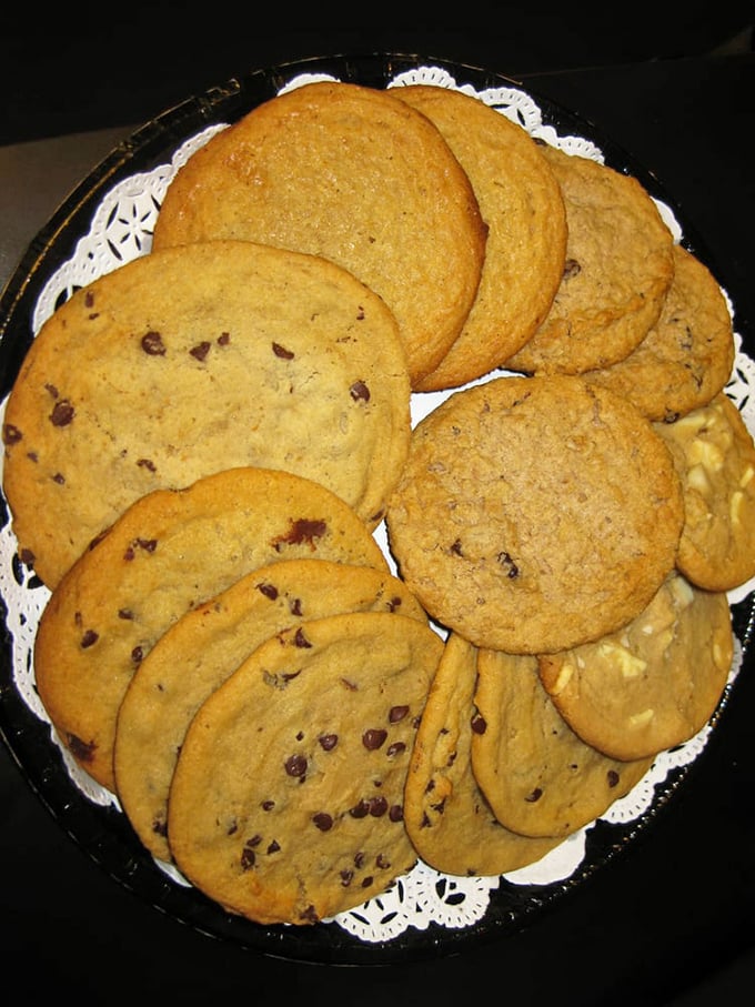 Cookies that look like they were made by someone who genuinely likes you. No artisanal pretension, just honest-to-goodness sweetness.