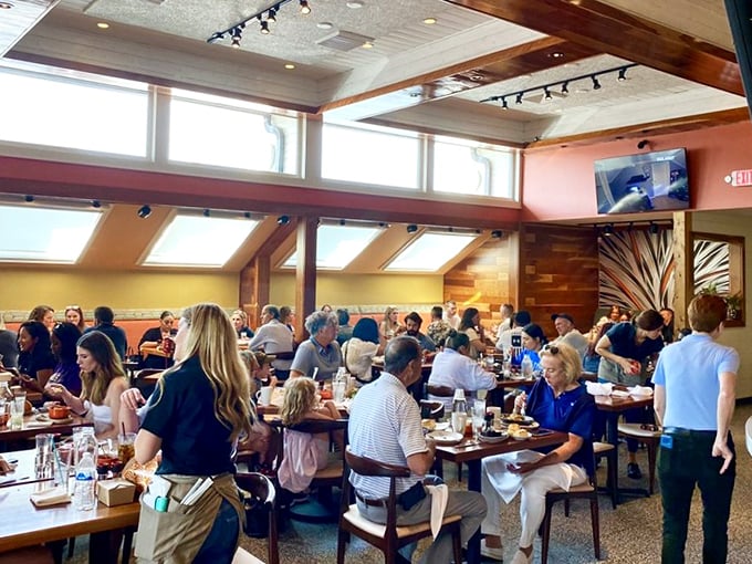 The packed dining room tells the story better than words could&mdash;this is where Nashville comes when it's hungry for more than just music.