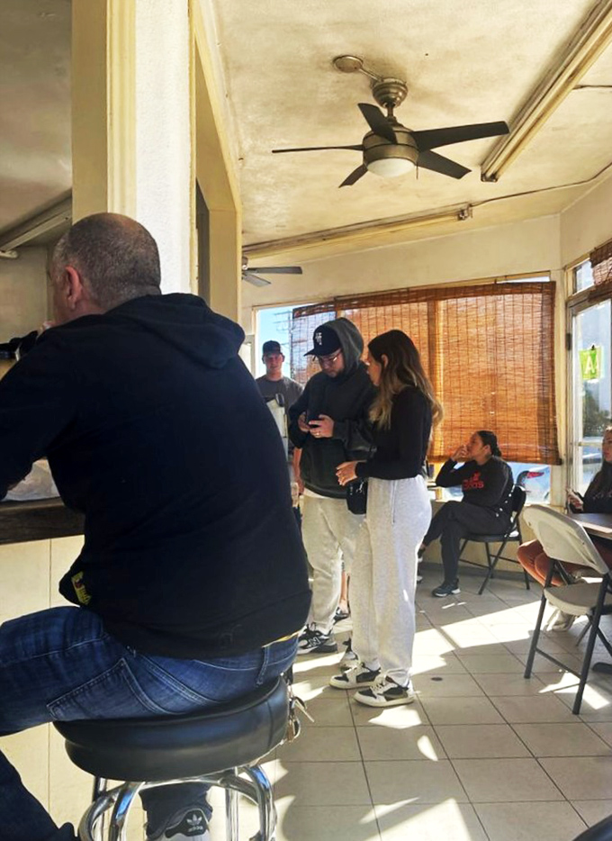 The weekend morning crowd at Corner Cottage&mdash;a democratic mix of Burbank locals united by the universal language of breakfast burrito appreciation.
