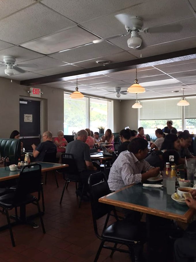 The universal language of good food brings everyone together. Notice how nobody's looking at their phones? That's the Katie's Kitchen effect.