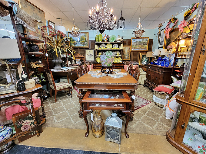 Dining tables surrounded by treasures&mdash;because eating should always be accompanied by visual feasting too.