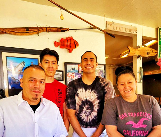 The faces behind the food – where fishing knowledge meets culinary skill. These folks know their way around seafood better than most know their neighbors.