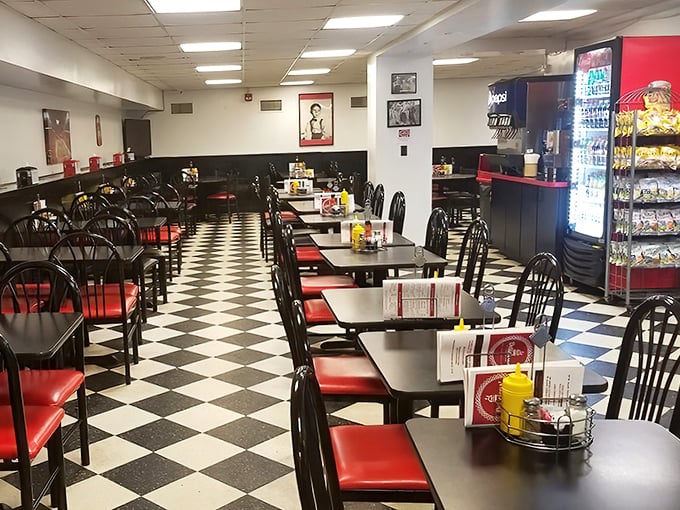 No Instagram-worthy lighting or designer chairs here&mdash;just honest tables where honest food creates honest happiness.