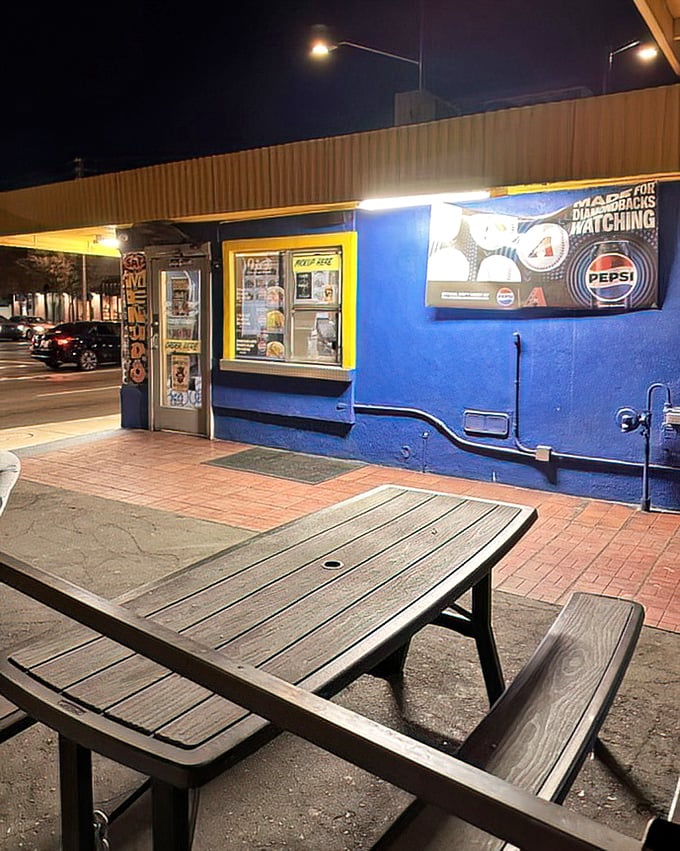 Picnic tables under desert stars &ndash; because great food tastes even better in Arizona's evening air.