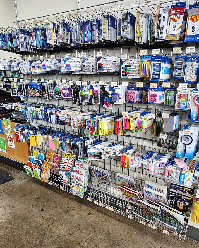 School supplies that won't break the bank&mdash;proving that organization doesn't have to come with a first-class price tag.