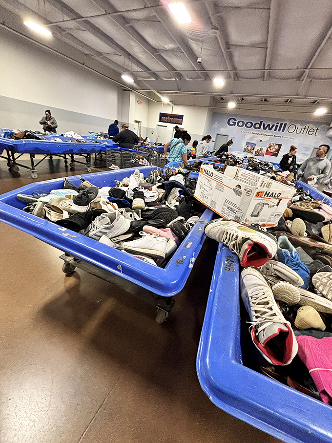 Footwear finds galore! From barely-worn sneakers to vintage boots, these shoes are ready for their second dance across Ohio sidewalks.