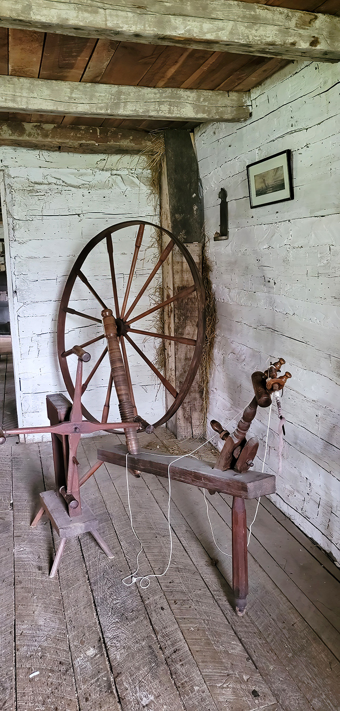 This spinning wheel at Robbins Crossing pioneer village reminds us that before high-speed trains, even thread moved at the pace of human hands.