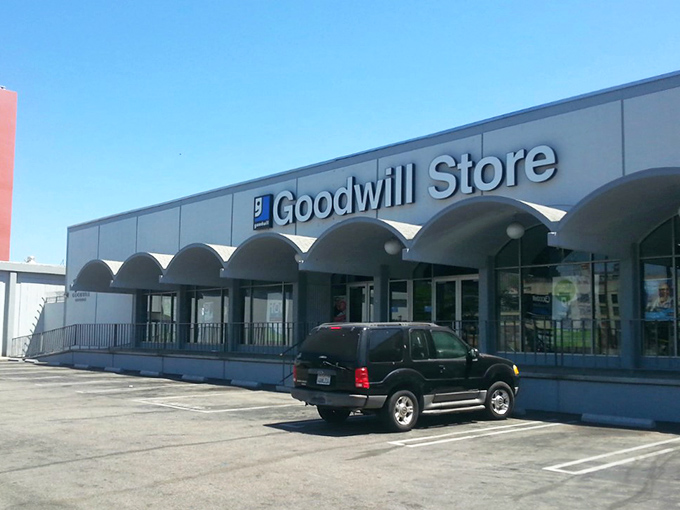 Goodwill's Los Angeles Campus stands ready for the daily influx of treasure hunters. A secondhand superstore of epic proportions.