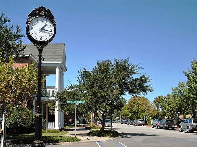 Time moves slower here—but not the waitstaff. This town knows how to do charm without wasting your day.