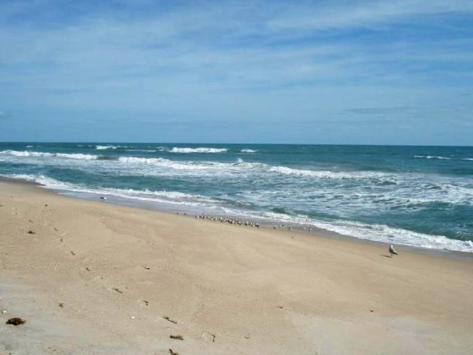 The meeting of sky and sea at Playalinda Beach creates the kind of blue ombré effect that would make a hairstylist jealous.