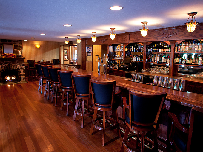 A bar that understands the difference between serving drinks and creating moments. Wood that's witnessed countless toasts, celebrations, and first dates.