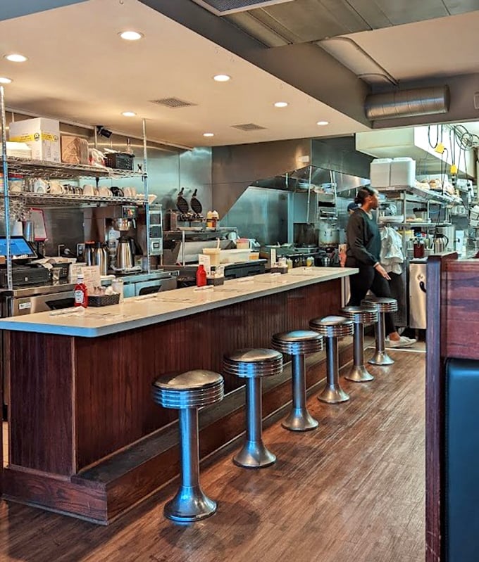 Counter seating for those who like dinner and a show &ndash; watching the kitchen ballet is half the fun.