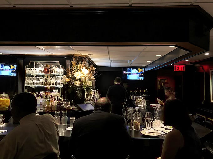 A bar that understands the importance of proper lighting and proper cocktails. Where Manhattan meets Maryland in the most delicious way.