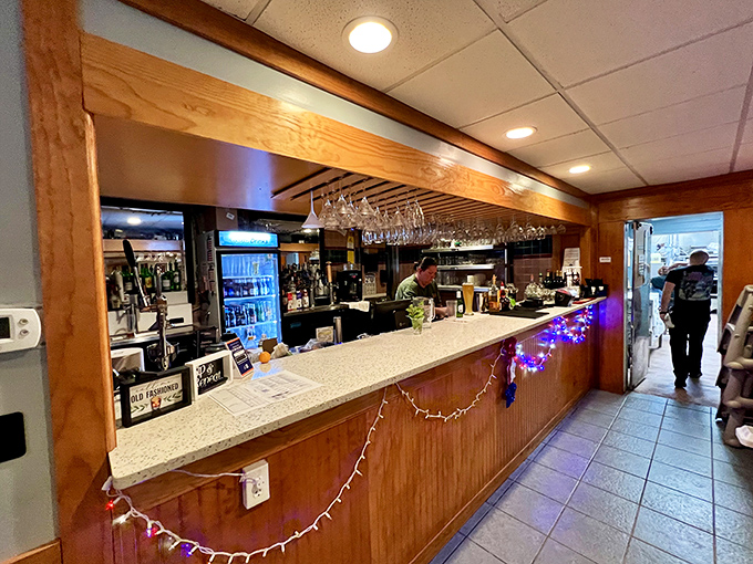 The bar at Dixie Crossroads isn't trying to be trendy&mdash;it's the kind of authentic place where bartenders remember your name and your usual order.