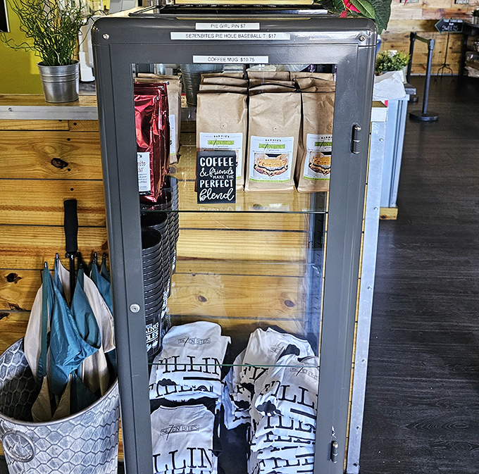 Take home the Se7enBites magic with coffee beans and merchandise that extend the breakfast experience beyond these walls.