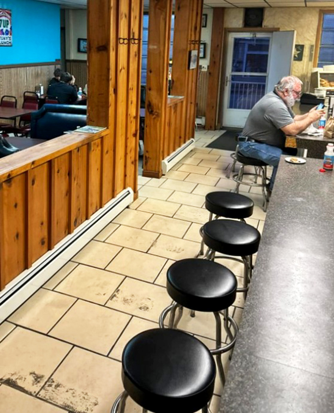 Counter seating: where strangers become friends united by the universal language of "that looks amazing, what did you order?" 