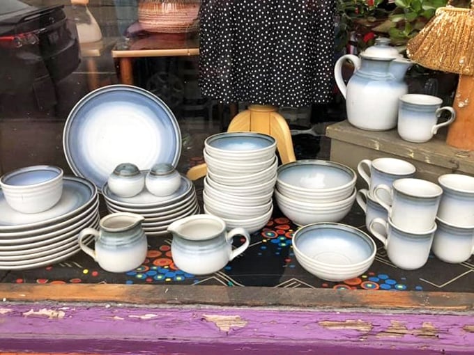 Dinnerware that's ready for its Instagram comeback. These blue-rimmed plates have hosted countless family dinners and are ready for their second act.