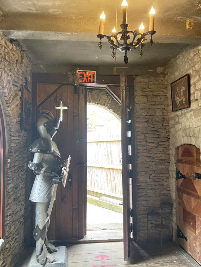 Even the exit maintains the medieval illusion, with a suit of armor standing guard to ensure you leave with memories and not the silverware.