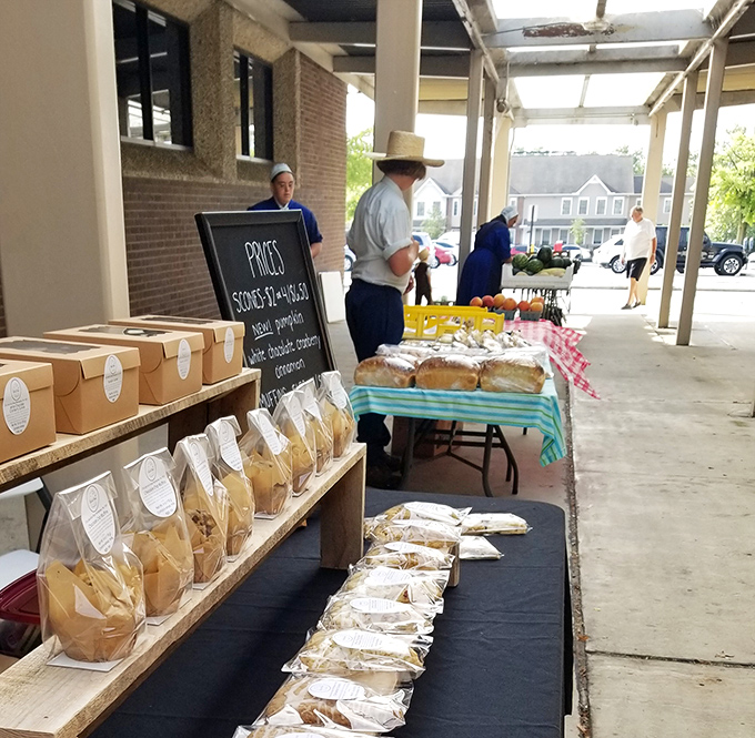 Amish baked goods at the farmers market&mdash;where calories don't count because they're made with tradition, skill, and absolutely zero preservatives.