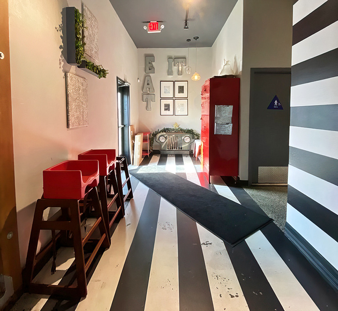 The hallway leading to happiness, also known as the path between ordering and pure satisfaction.