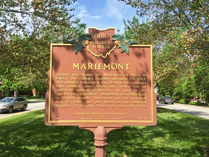 History buffs rejoice! This marker tells Mariemont's origin story without the need for CGI or celebrity narration.
