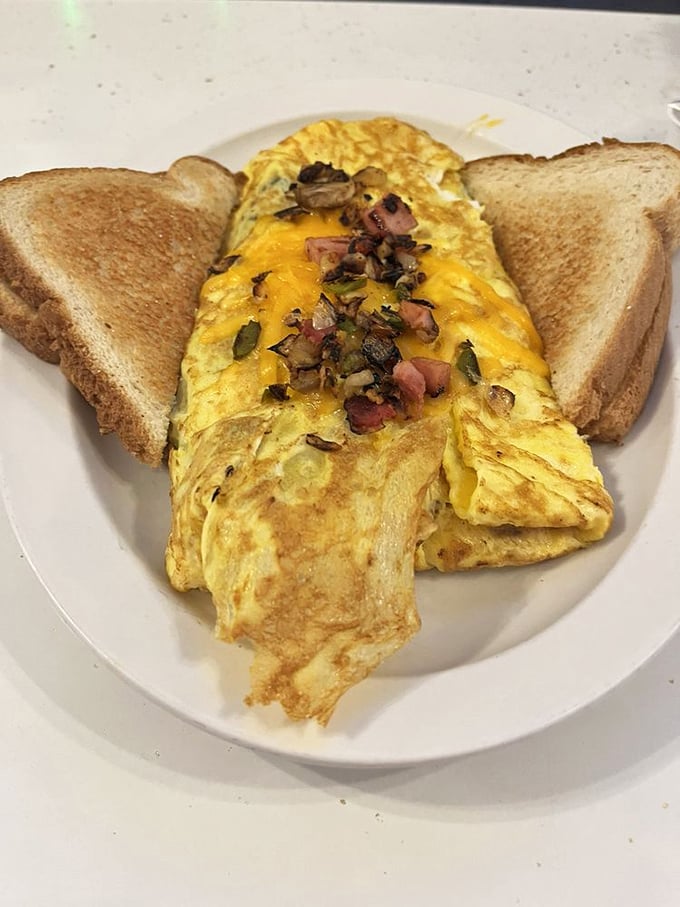 An omelet that's not afraid to show off its fillings. No hiding vegetables under a blanket of cheese here&mdash;this is breakfast with nothing to hide.
