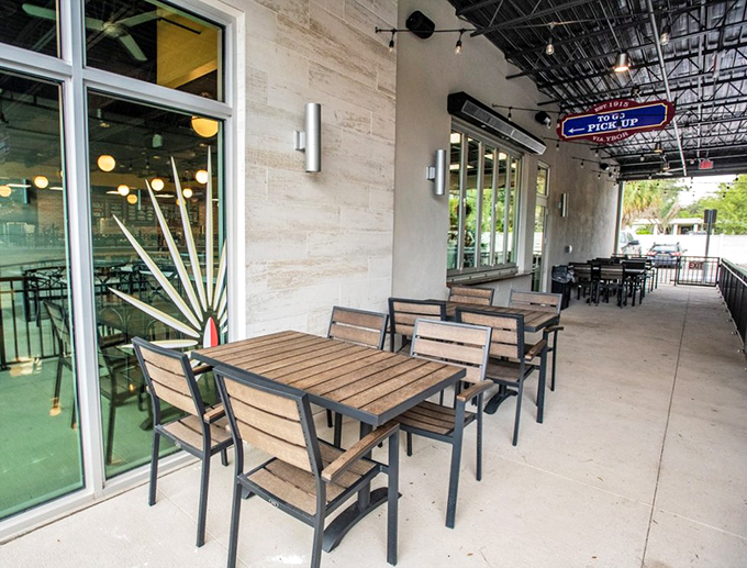 Outdoor seating for those who prefer their caf&eacute; con leche with a side of Florida sunshine. Urban dining with a breeze.