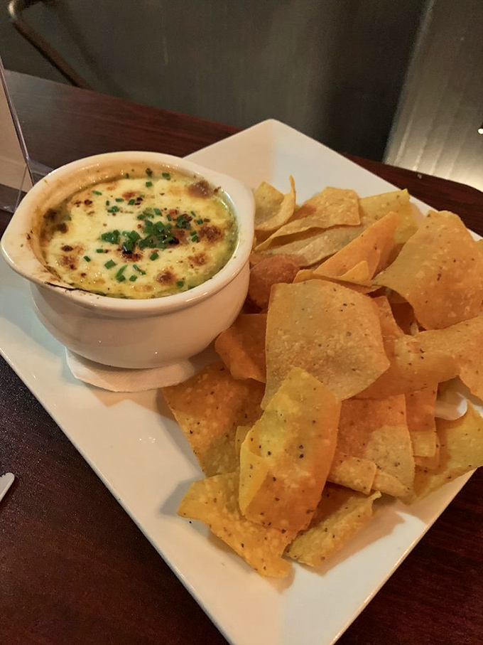 Spinach artichoke dip that achieves the perfect molten-to-crisp ratio. Those house-made tortilla chips aren't just dippers&mdash;they're edible spoons for liquid gold.