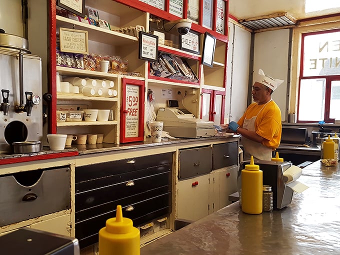 Behind every great diner is a cook who knows exactly how many seconds make the difference between a good egg and a perfect one.