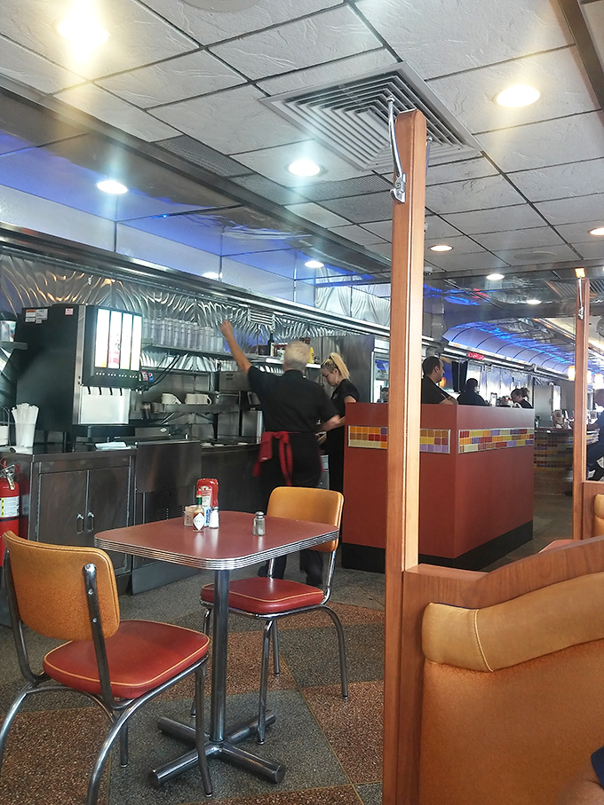 Behind every great diner dish is a kitchen choreography that's been refined through decades of flipping, frying, and serving.