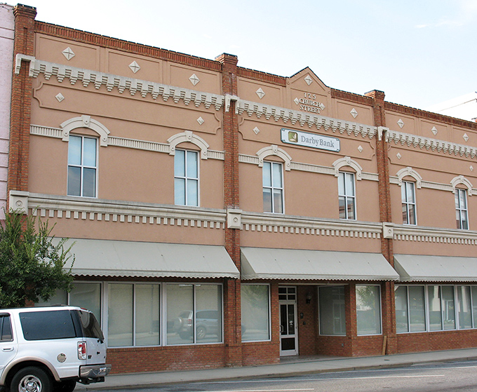 Historic buildings like this former Darby Bank preserve Vidalia's architectural heritage while housing the businesses that keep small-town economies ticking along.
