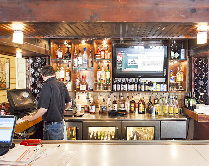 The well-stocked bar proves that Toast! takes their beverage game as seriously as their legendary French toast.