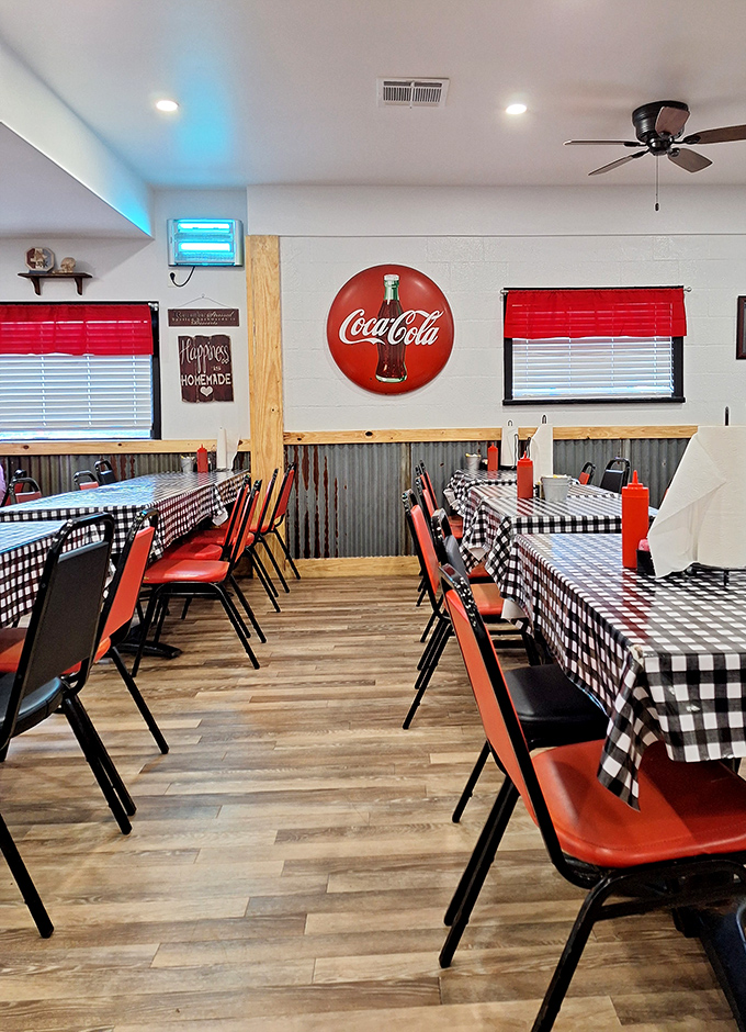 Red chairs, checkered tablecloths, and Coca-Cola signs&mdash;the holy trinity of authentic country cafes. No interior designer needed when you've got tradition.