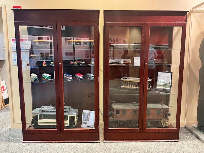 Miniature trolleys displayed with museum precision show the evolution of these vehicles across decades. Each tiny model represents thousands of commuter journeys and countless personal stories.