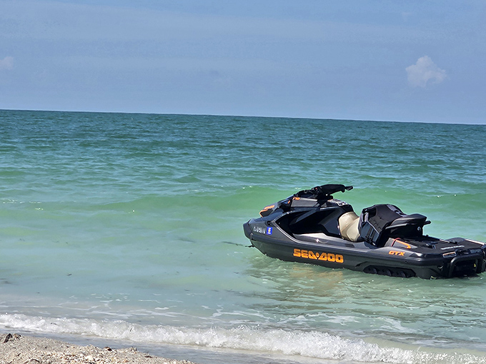 When you absolutely, positively need to get somewhere on the water quickly. The island's version of a sports car.
