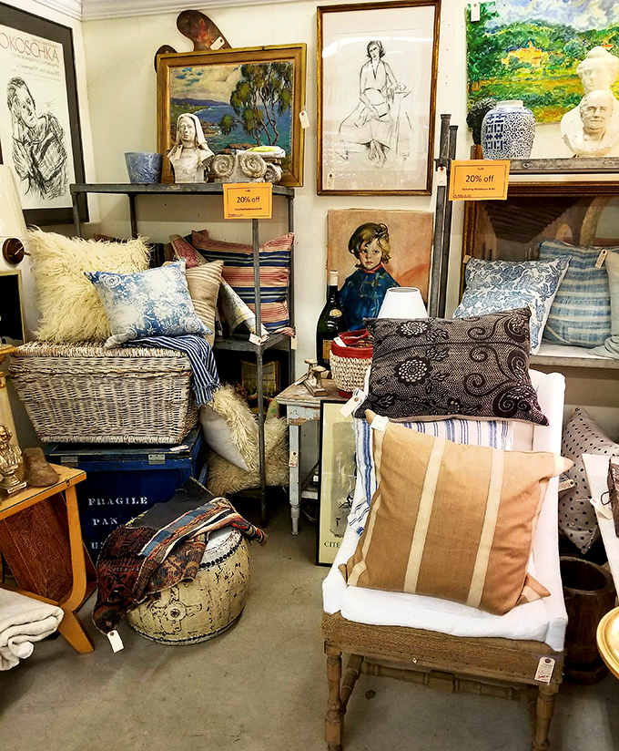 Pillow paradise meets art gallery in this cozy nook where textiles and paintings conspire to make your home both comfortable and cultured.