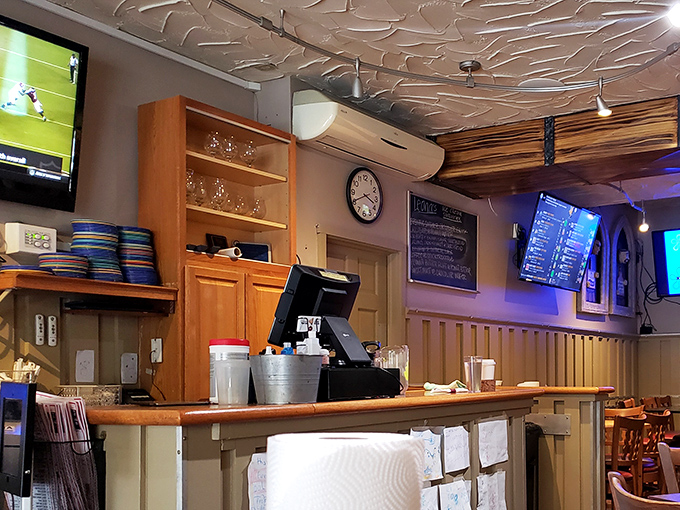 The command center of comfort food operations. Simple, efficient, and promising delicious things to come—like the backstage of a rock concert for your taste buds.