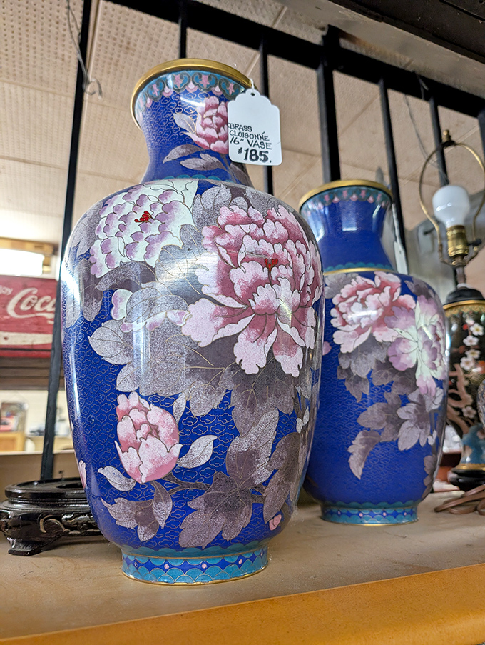 These cloisonn&eacute; vases showcase the kind of craftsmanship that makes modern mass-produced d&eacute;cor hang its head in shame.