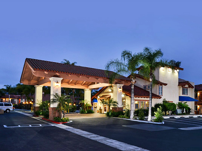 Spanish colonial design meets modern comfort at this inn, where red-tiled roofs and palm trees create the quintessential California welcome.