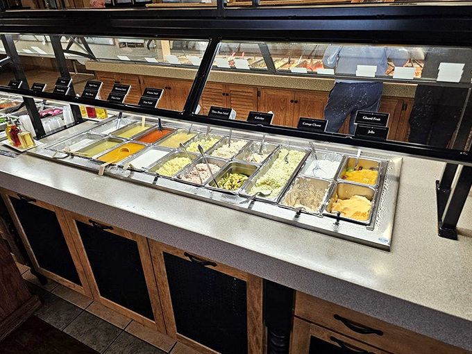 At the buffet, comfort food stands at attention &ndash; a lineup of Midwestern greatest hits awaiting your plate's embrace.