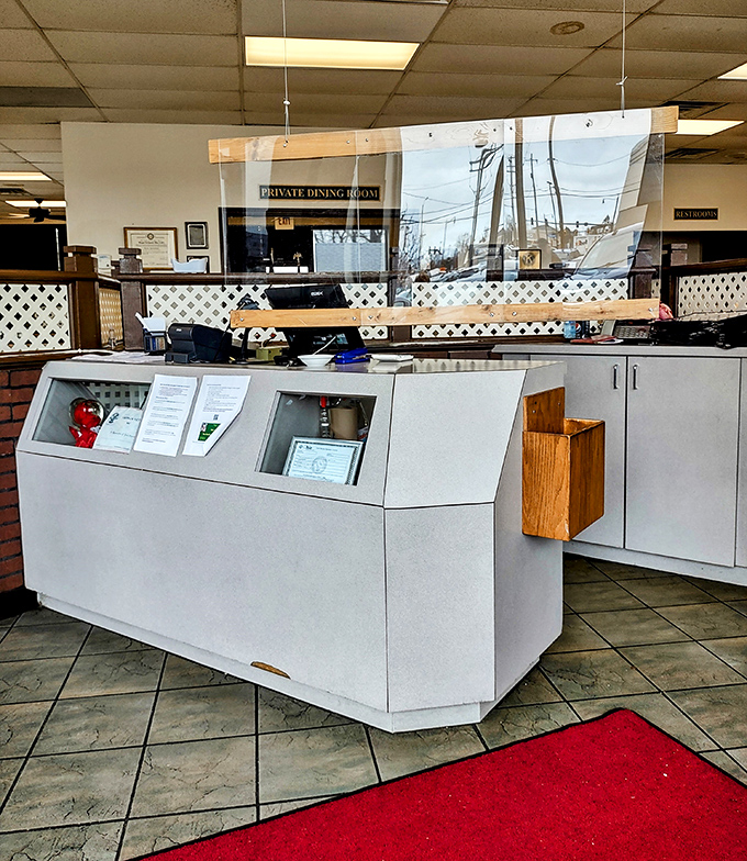 The command center where orders are processed and hungry patrons get their first hint of the deliciousness that awaits.