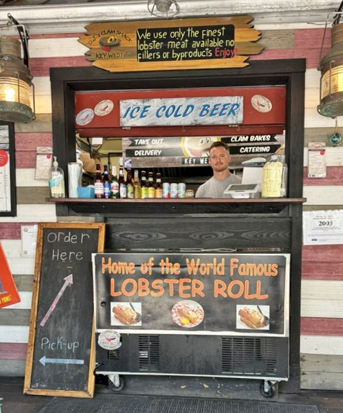"Home of the World Famous Lobster Roll" isn't just signage—it's truth in advertising. The kind that makes your mouth water involuntarily.