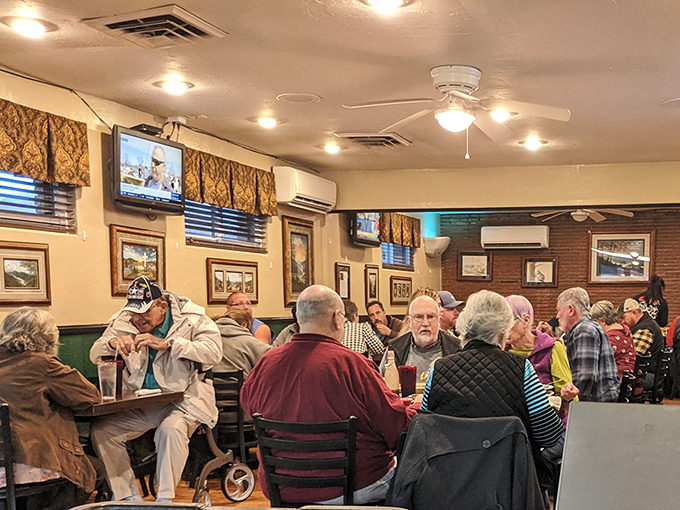 The lunch crowd knows where the good stuff is. These folks aren't here for the first time, and they certainly won't be here for the last.