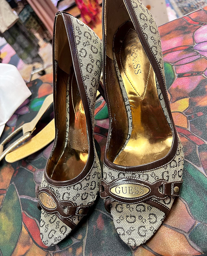 These Guess heels have seen some dance floors in their day. Still glamorous and ready for their second act.