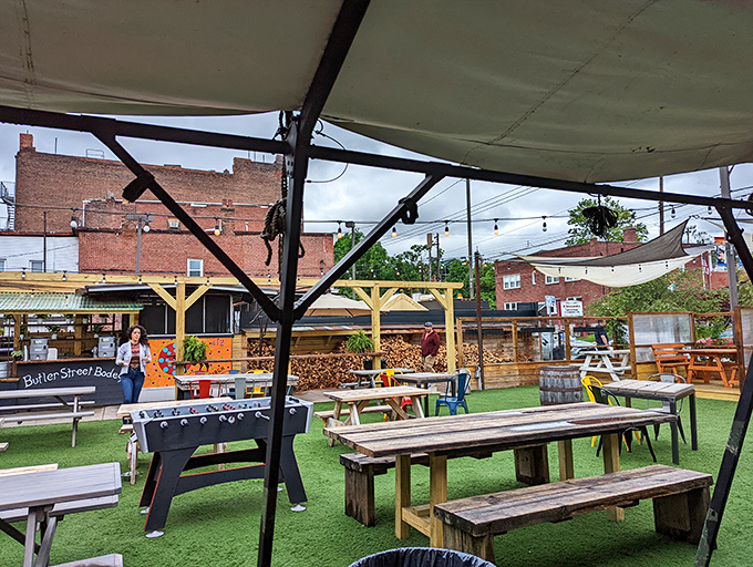 The outdoor space at Walter's feels like the backyard BBQ you wish your neighbor would host&mdash;minus having to bring a side dish.