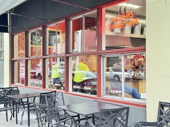 Fuller's outdoor seating: where you can watch Portland go by while Portland watches you enjoy breakfast. It's performance art with eggs.