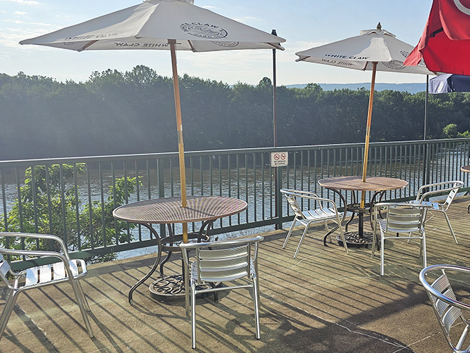 Riverside dining doesn't get better than this&mdash;umbrella-shaded tables offering fresh air, sunshine, and views of the Susquehanna's gentle flow.